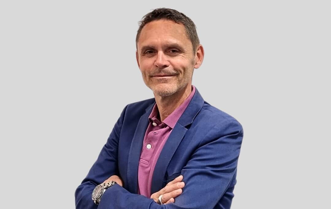 Automatic retractable bollards - Hydraulic drive